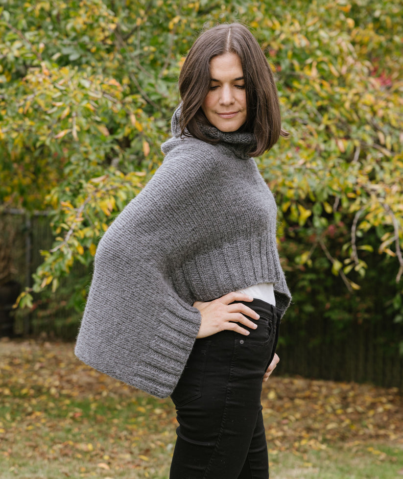 Chunky Seamless Poncho Using Wool and the Gang Alpachino Merino ...
