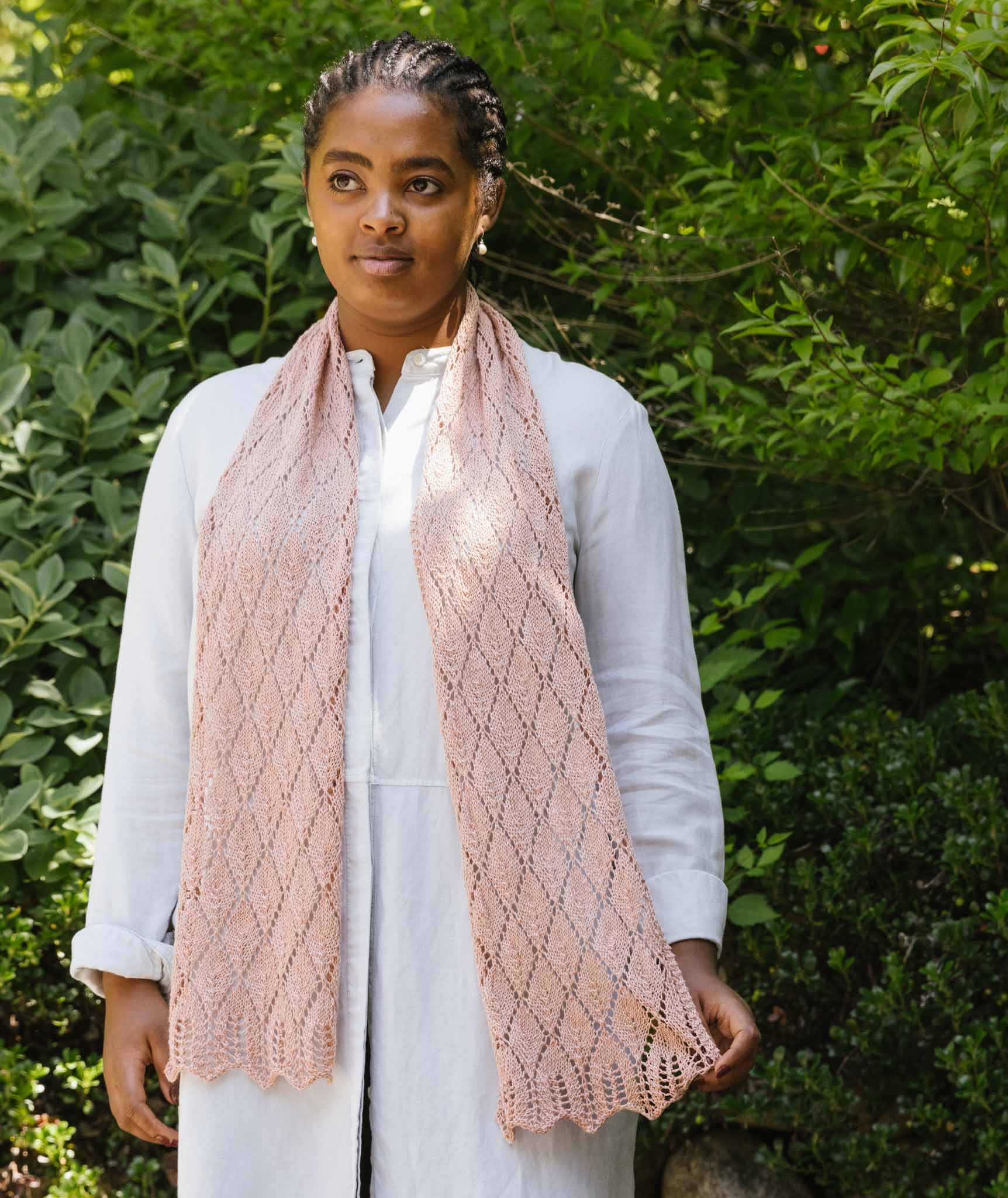 Tea Leaf Lace Scarf Using Isager Bomulin – Churchmouse Yarns & Teas