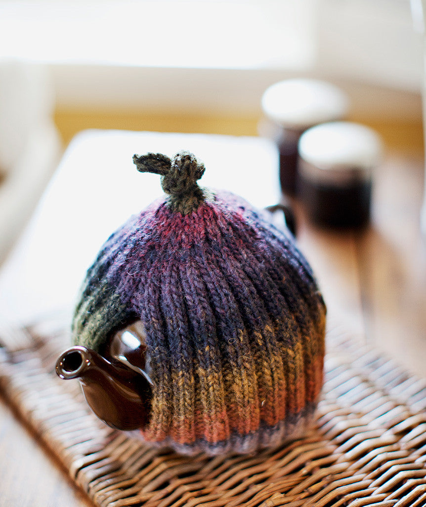 Ribbed & Ruffled Tea Cozies Pattern – Churchmouse Yarns & Teas