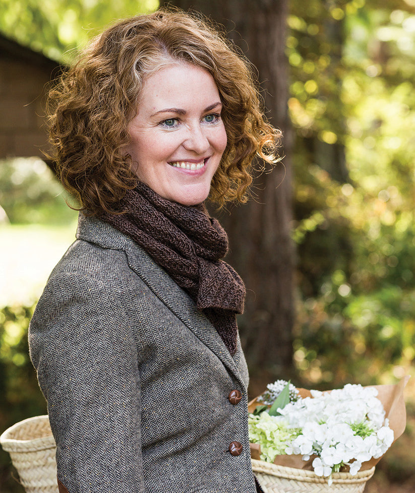 Walking Rib Cowl & Muffler – Churchmouse Yarns & Teas