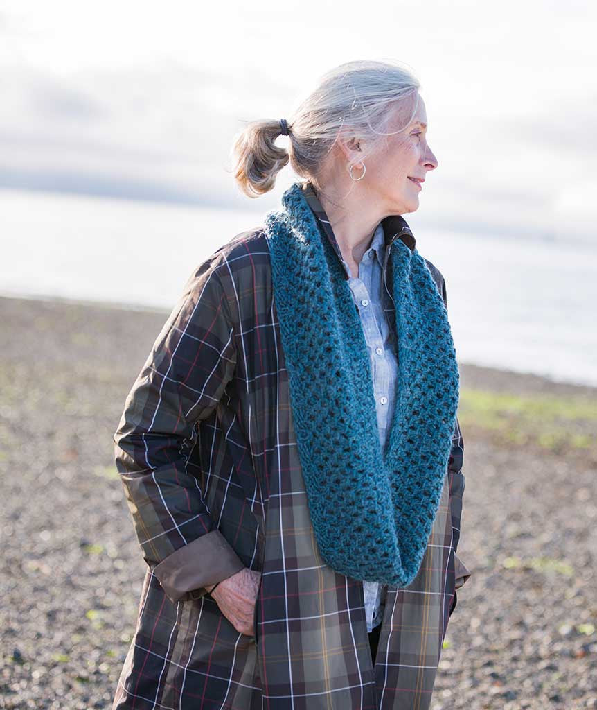 Over & Over Cowl and Infinity Loop Using Rowan Cocoon – Churchmouse ...