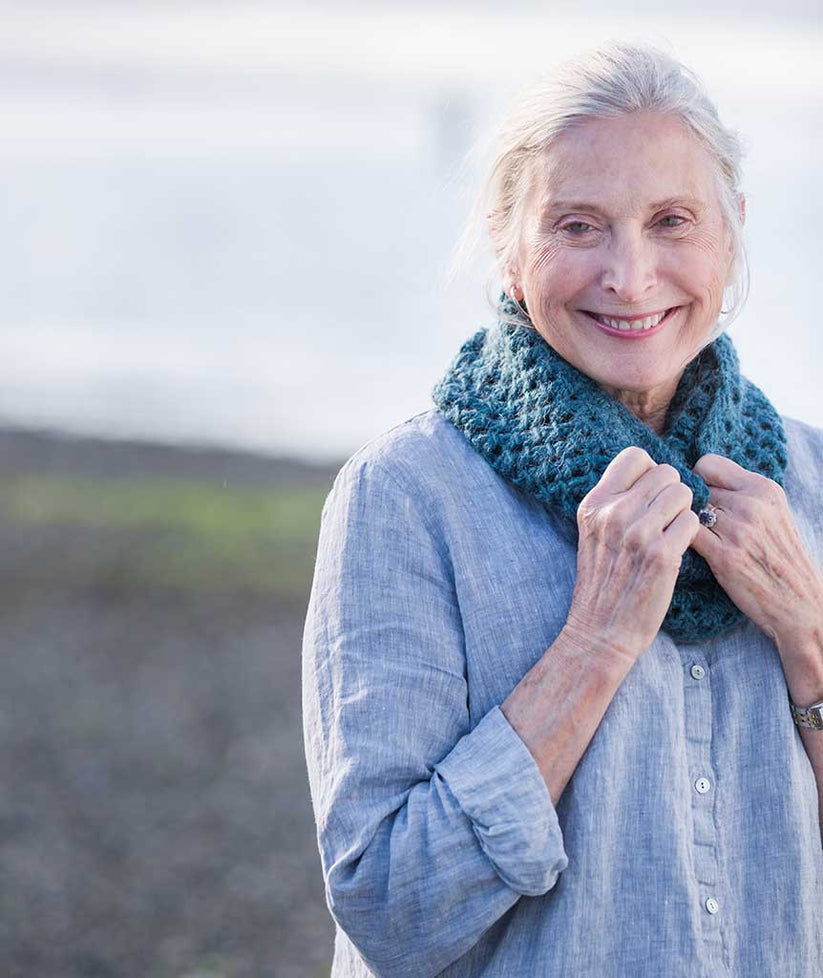 Over & Over Cowl and Infinity Loop Using Rowan Cocoon – Churchmouse ...